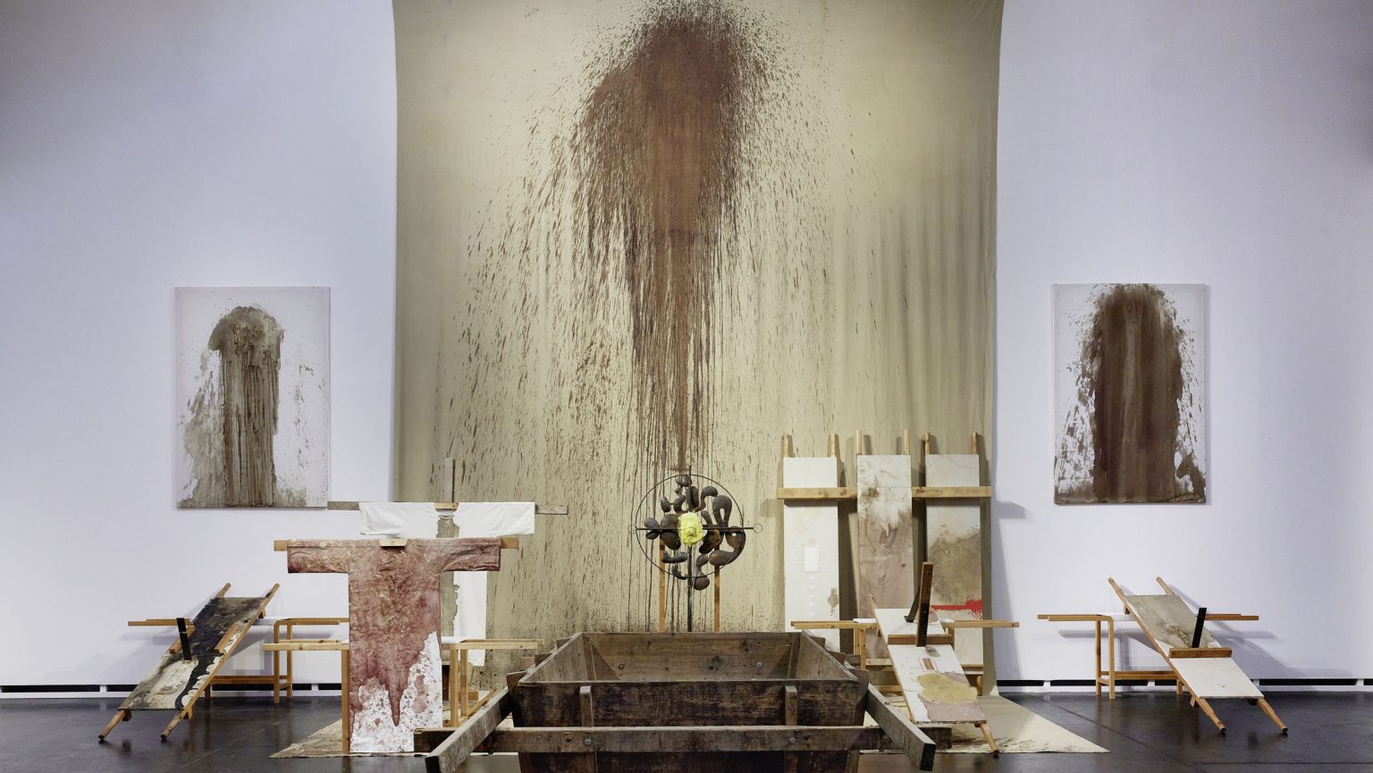 HERMANN NITSCH. das 6-TAGE-SPIEL - Nitsch Foundation