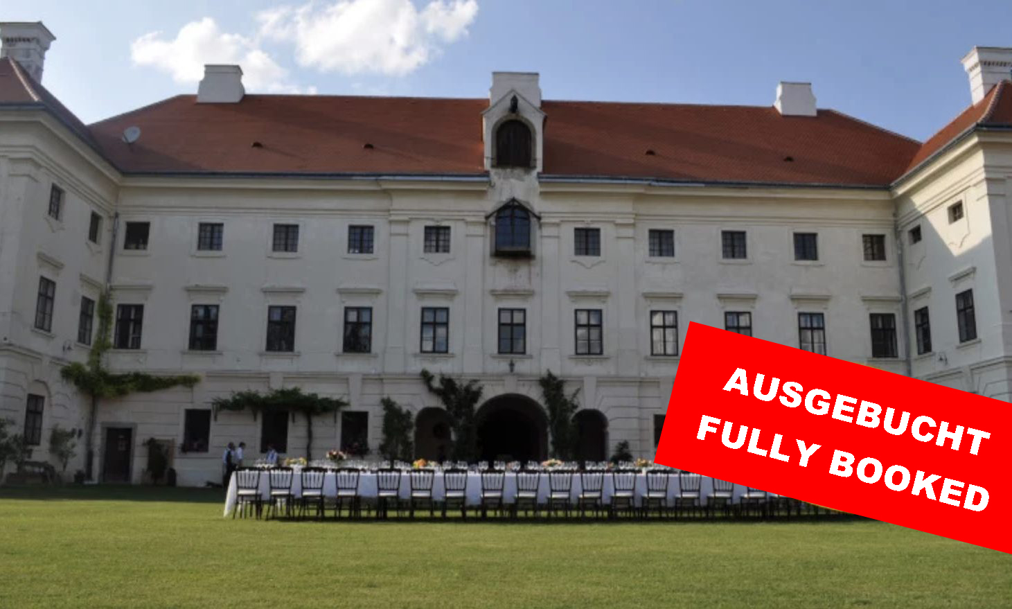 Al fresco dining in the Weinviertel region - Nitsch Foundation